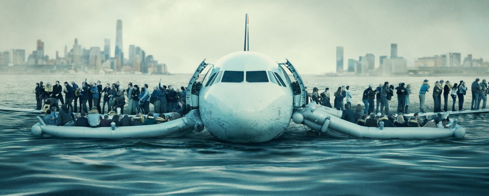 Review: Like the real man, 'Sully' lands with grace