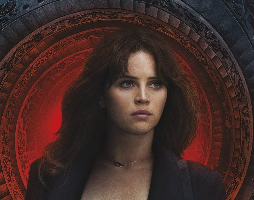 In the Frame: 'Inferno' actress radiates with reflective trait – The Cougar